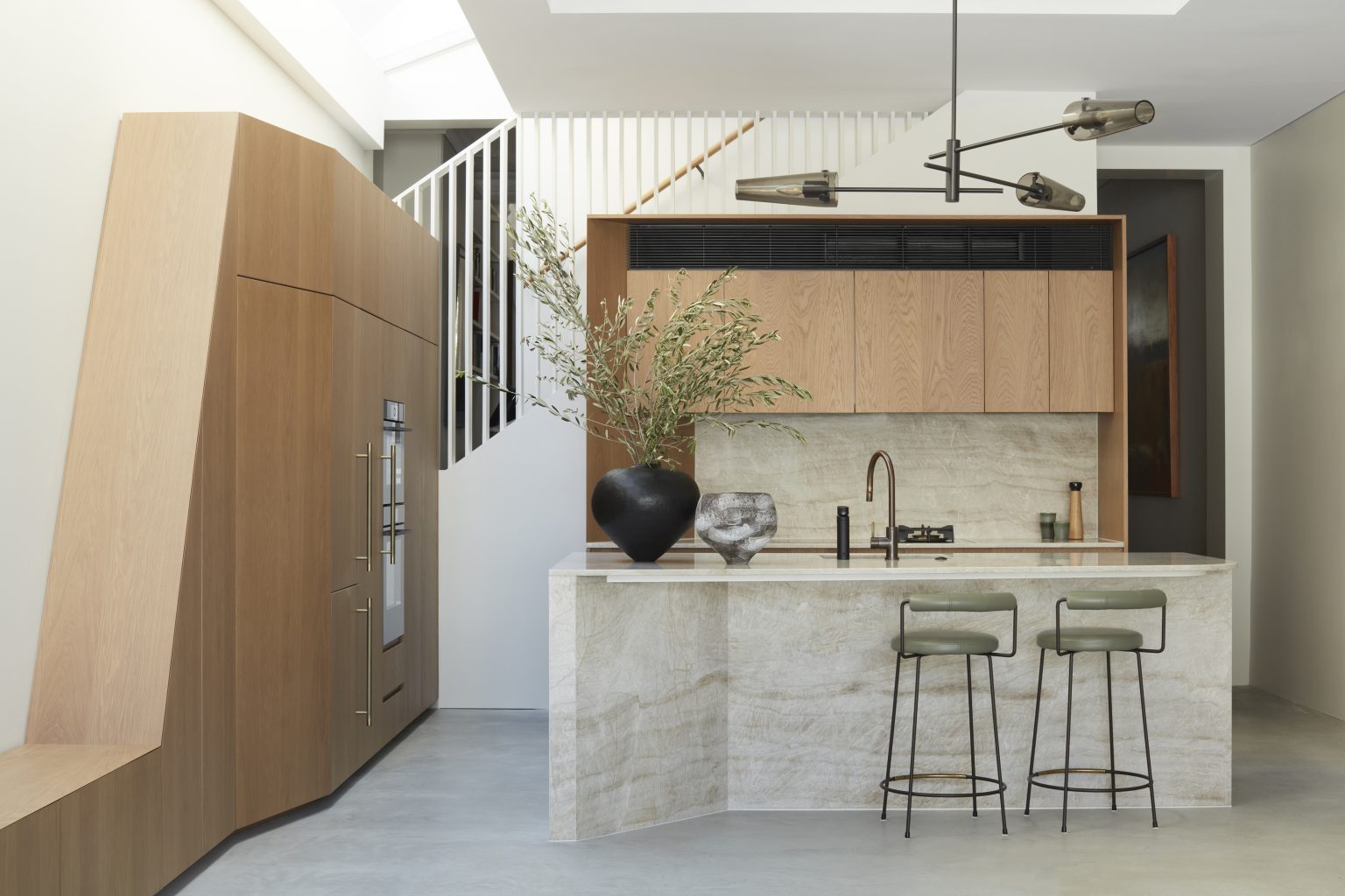 Why Quartzite is So Popular | Natural Stone Slabs from Worldstone